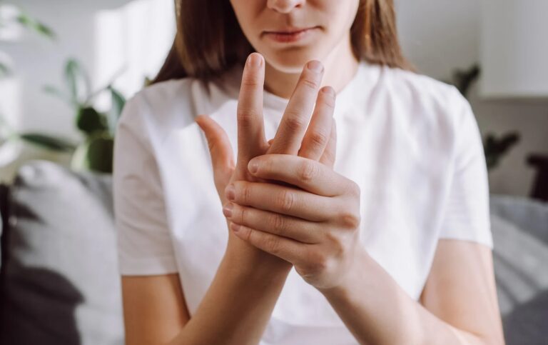 Autism High Pain Tolerance: Hyposensitivity - Golden Care Therapy