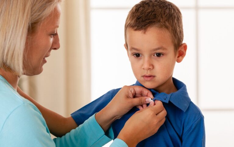 How to Teach Dressing Skills to Autistic Children - Golden Care Therapy